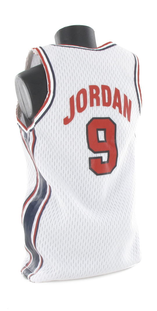 Michael Jordan Basketball set (USA Team Home Kit) Mr Toys - Machinegun